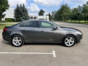 Pelēks Opel Insignia 2009 Marijampole, ar dzinēja tilpumu 1.80 L un nobraukumu 350 tūkst. km par 2400 €, foto 6 vietnē AUTOMOTO.COM.LV