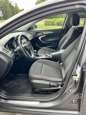 Pelēks Opel Insignia 2009 Marijampole, ar dzinēja tilpumu 1.80 L un nobraukumu 350 tūkst. km par 2400 €, foto 8 vietnē AUTOMOTO.COM.LV