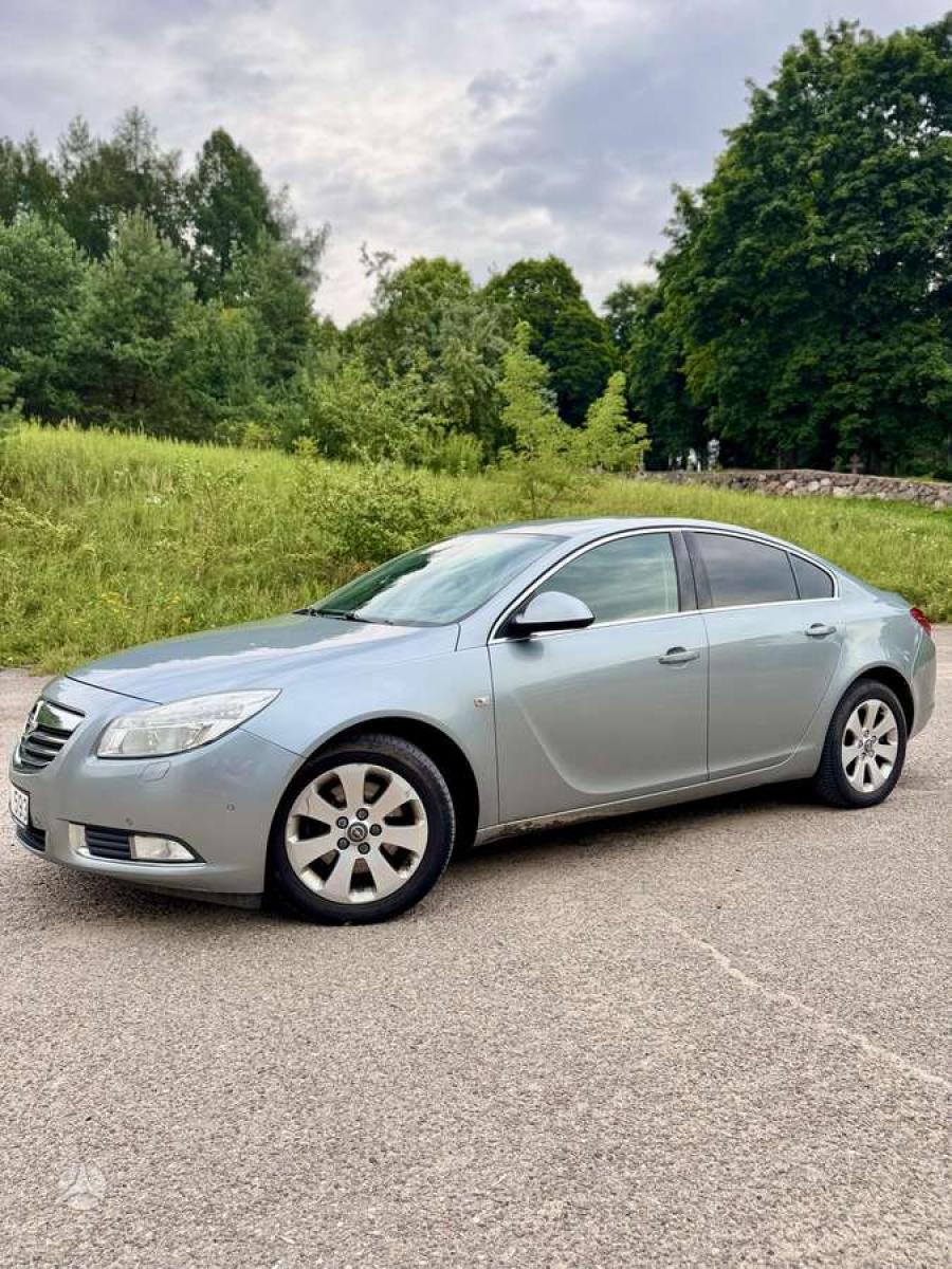 Pelēks Opel Insignia 2009 Ukmergė, ar dzinēja tilpumu 1.96 L un nobraukumu 374 tūkst. km par 2750 €, foto 3 vietnē AUTOMOTO.COM.LV