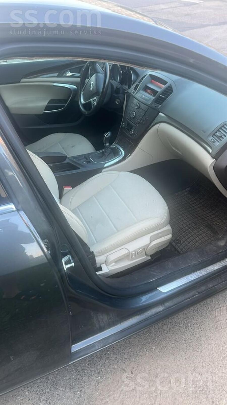 Pelēks Opel Insignia 2009 Rīga, ar dzinēja tilpumu 2.00 L un nobraukumu 177 tūkst. km par 1700 €, foto 7 vietnē AUTOMOTO.COM.LV