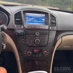 Pelēks Opel Insignia 2009 Daugavpils, ar dzinēja tilpumu 2.00 L un nobraukumu 301 tūkst. km par 2000 €, foto 7 vietnē AUTOMOTO.COM.LV
