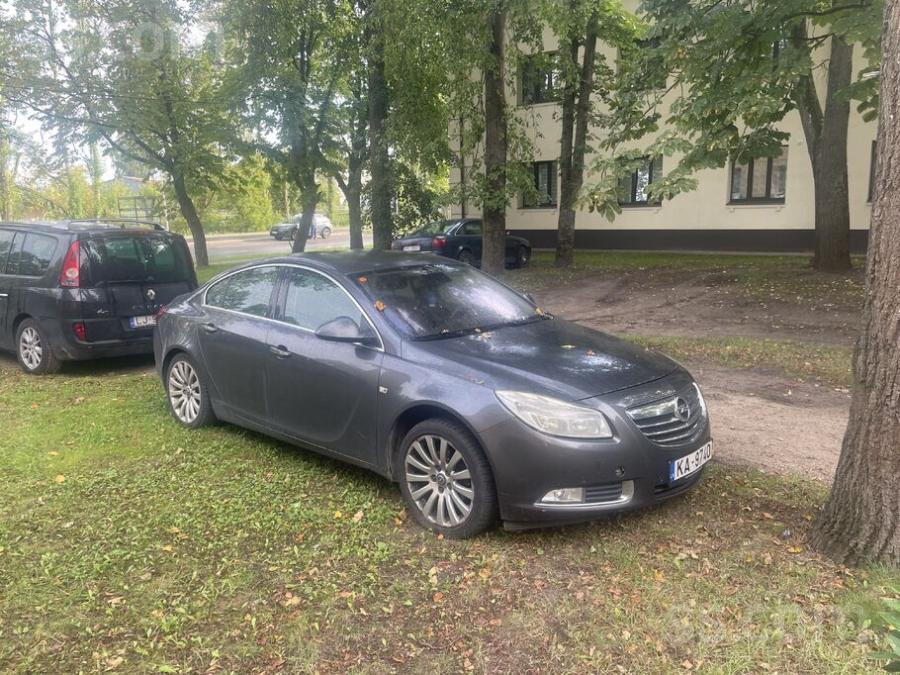 Pelēks Opel Insignia 2009 Rīga, ar dzinēja tilpumu 2.00 L un nobraukumu 298 tūkst. km par 2500 €, foto 1 vietnē AUTOMOTO.COM.LV