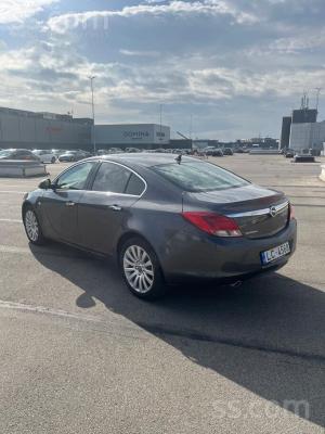 Серый Опель Инсигния 2009 в Рига, объемом двигателя 2.00 л и пробегом 276 тыс. км за 3100 €, фото 5 на AUTOMOTO.COM.LV