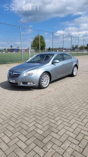 Pelēks Opel Insignia 2010 Valmiera, ar dzinēja tilpumu 1.60 L un nobraukumu 304 tūkst. km par 2800 €, foto 6 vietnē AUTOMOTO.COM.LV