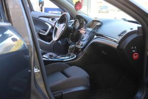 Pelēks Opel Insignia 2010 Rīga, ar dzinēja tilpumu 2.00 L un nobraukumu 219 tūkst. km par 2890 €, foto 15 vietnē AUTOMOTO.COM.LV