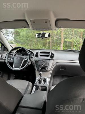 Pelēks Opel Insignia 2010 Ogre, ar dzinēja tilpumu 2.00 L un nobraukumu 430 tūkst. km par 3800 €, foto 9 vietnē AUTOMOTO.COM.LV