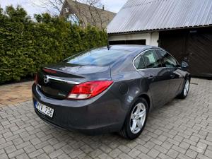 Grey Opel Insignia 2010 in Kedainiai, with an engine capacity of 1.96 L and mileage of 280 thousand km for 3500 €, photo 4 on AUTOMOTO.COM.LV