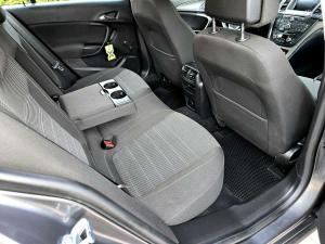 Grey Opel Insignia 2010 in Kedainiai, with an engine capacity of 1.96 L and mileage of 280 thousand km for 3500 €, photo 7 on AUTOMOTO.COM.LV