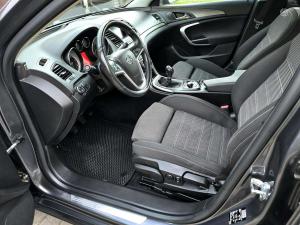 Grey Opel Insignia 2010 in Kedainiai, with an engine capacity of 1.96 L and mileage of 280 thousand km for 3500 €, photo 9 on AUTOMOTO.COM.LV