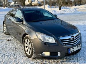 Grey Opel Insignia 2011 in Riga, with an engine capacity of 1.60 L and mileage of 201 thousand km for 2290 €, photo  on AUTOMOTO.COM.LV