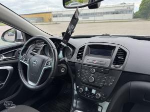 Grey Opel Insignia 2011 in Kaunas, with an engine capacity of 2.00 L and mileage of 252 thousand km for 2450 €, photo 9 on AUTOMOTO.COM.LV