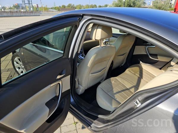 Pelēks Opel Insignia 2011 Rīga, ar dzinēja tilpumu 2.00 L un nobraukumu 238 tūkst. km par 3950 €, foto 9 vietnē AUTOMOTO.COM.LV