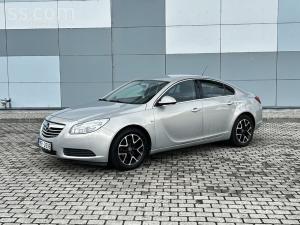 Grey Opel Insignia 2011 in Jelgava, with an engine capacity of 1.80 L and mileage of 185 thousand km for 3499 €, photo  on AUTOMOTO.COM.LV