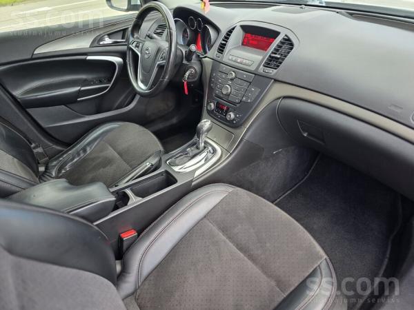 Pelēks Opel Insignia 2011 Rīga, ar dzinēja tilpumu 2.00 L un nobraukumu 256 tūkst. km par 2600 €, foto 9 vietnē AUTOMOTO.COM.LV