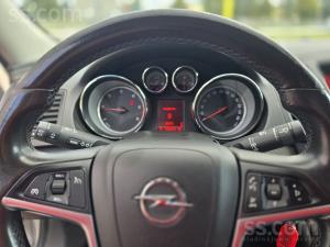 Grey Opel Insignia 2011 in Riga, with an engine capacity of 2.00 L and mileage of 256 thousand km for 2600 €, photo 11 on AUTOMOTO.COM.LV