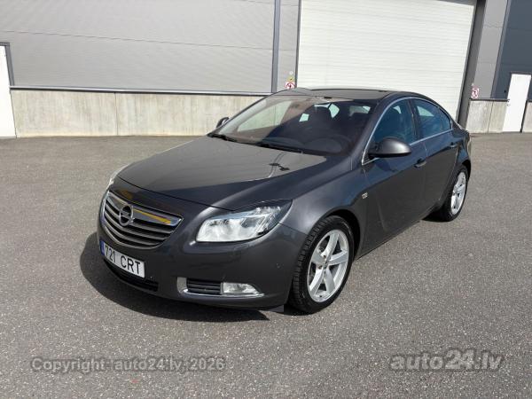 Pelēks Opel Insignia 2012 Tallina, ar dzinēja tilpumu 2.00 L un nobraukumu 169 tūkst. km par 7900 €, foto 1 vietnē AUTOMOTO.COM.LV