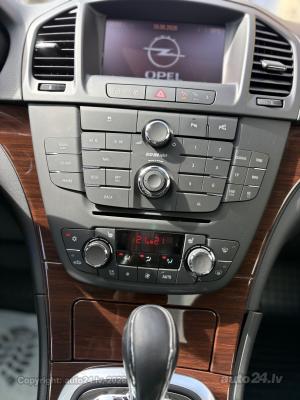 Pelēks Opel Insignia 2012 Tallina, ar dzinēja tilpumu 2.00 L un nobraukumu 169 tūkst. km par 7900 €, foto 7 vietnē AUTOMOTO.COM.LV