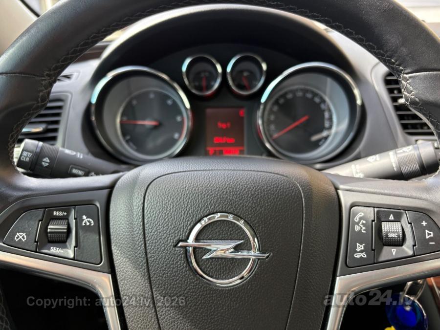 Pelēks Opel Insignia 2012 Tallina, ar dzinēja tilpumu 2.00 L un nobraukumu 169 tūkst. km par 7900 €, foto 14 vietnē AUTOMOTO.COM.LV