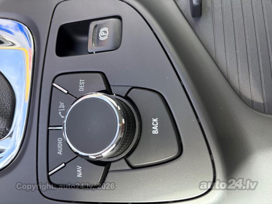 Pelēks Opel Insignia 2012 Tallina, ar dzinēja tilpumu 2.00 L un nobraukumu 169 tūkst. km par 7900 €, foto 18 vietnē AUTOMOTO.COM.LV
