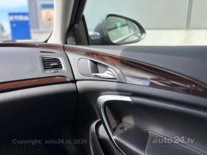 Pelēks Opel Insignia 2012 Tallina, ar dzinēja tilpumu 2.00 L un nobraukumu 169 tūkst. km par 7900 €, foto 19 vietnē AUTOMOTO.COM.LV