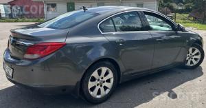 Pelēks Opel Insignia 2012 Rīga, ar dzinēja tilpumu 1.80 L un nobraukumu 280 tūkst. km par 2800 €, foto 10 vietnē AUTOMOTO.COM.LV