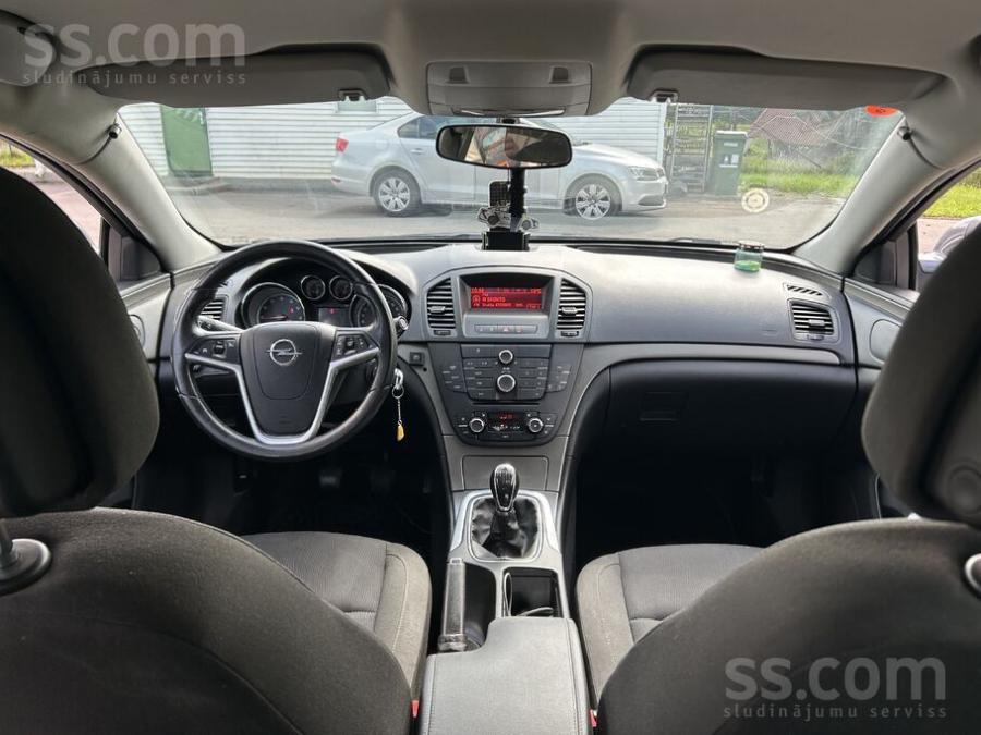 Pelēks Opel Insignia 2012 Rīga, ar dzinēja tilpumu 1.80 L un nobraukumu 280 tūkst. km par 2800 €, foto 23 vietnē AUTOMOTO.COM.LV