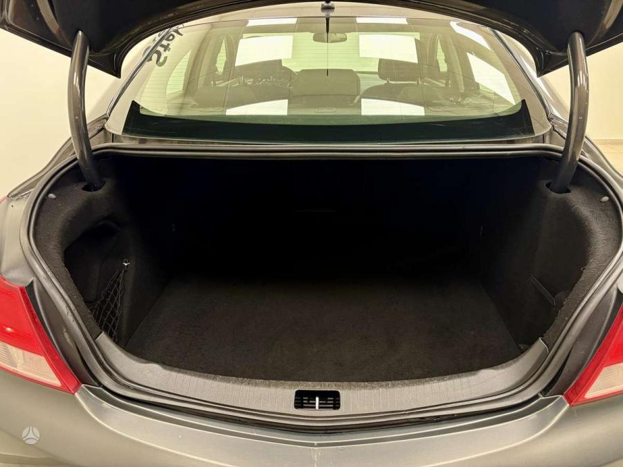 Pelēks Opel Insignia 2012 Viļņa, ar dzinēja tilpumu 1.96 L un nobraukumu 248 tūkst. km par 3490 €, foto 32 vietnē AUTOMOTO.COM.LV