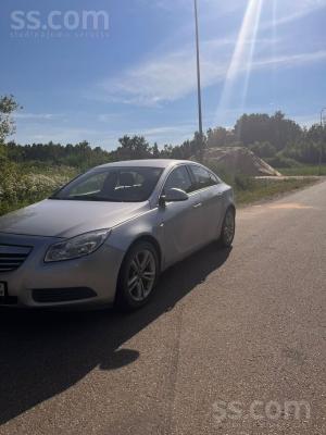 Pelēks Opel Insignia 2013 Tukums, ar dzinēja tilpumu 2.00 L un nobraukumu 170 tūkst. km par 1000 €, foto 7 vietnē AUTOMOTO.COM.LV