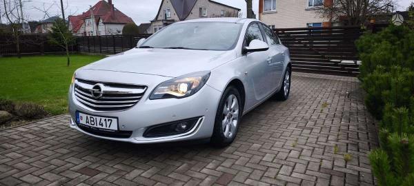 Pelēks Opel Insignia 2014 Kauņa, ar dzinēja tilpumu 1.96 L un nobraukumu 244 tūkst. km par 3450 €, foto 5 vietnē AUTOMOTO.COM.LV