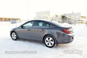 Grey Opel Insignia 2014 in Tartu, with an engine capacity of 1.60 L and mileage of 205 thousand km for 6600 €, photo 6 on AUTOMOTO.COM.LV