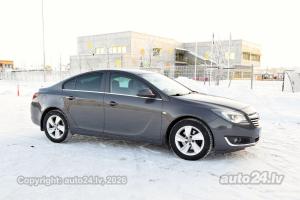 Grey Opel Insignia 2014 in Tartu, with an engine capacity of 1.60 L and mileage of 205 thousand km for 6600 €, photo 12 on AUTOMOTO.COM.LV