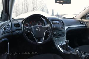 Grey Opel Insignia 2014 in Tartu, with an engine capacity of 1.60 L and mileage of 205 thousand km for 6600 €, photo 22 on AUTOMOTO.COM.LV