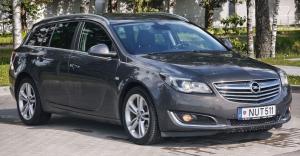 Grey Opel Insignia 2014 in Vilnius, with an engine capacity of 2.00 L and mileage of 308 thousand km for 3500 €, photo  on AUTOMOTO.COM.LV