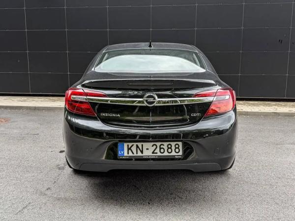 Pelēks Opel Insignia 2014 Jelgava, ar dzinēja tilpumu 2.00 L un nobraukumu 145 tūkst. km par 6800 €, foto 8 vietnē AUTOMOTO.COM.LV