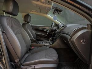 Grey Opel Insignia 2014 in Jelgava, with an engine capacity of 2.00 L and mileage of 145 thousand km for 6800 €, photo 15 on AUTOMOTO.COM.LV