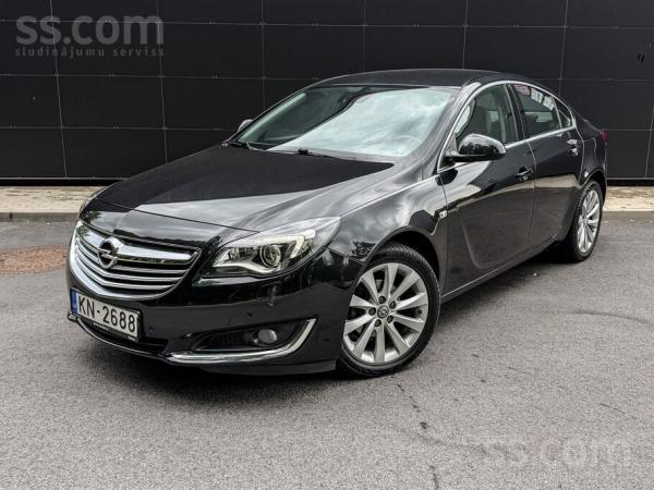 Grey Opel Insignia 2014 in Jelgava, with an engine capacity of 2.00 L and mileage of 145 thousand km for 6800 €, photo 4 on AUTOMOTO.COM.LV