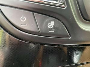 Pelēks Opel Insignia 2014 Rokiškis, ar dzinēja tilpumu 1.96 L un nobraukumu 176 tūkst. km par 5699 €, foto 33 vietnē AUTOMOTO.COM.LV