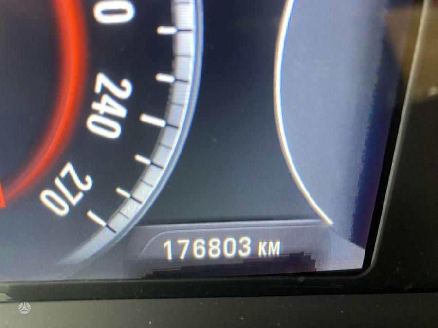 Pelēks Opel Insignia 2014 Rokiškis, ar dzinēja tilpumu 1.96 L un nobraukumu 176 tūkst. km par 5699 €, foto 35 vietnē AUTOMOTO.COM.LV