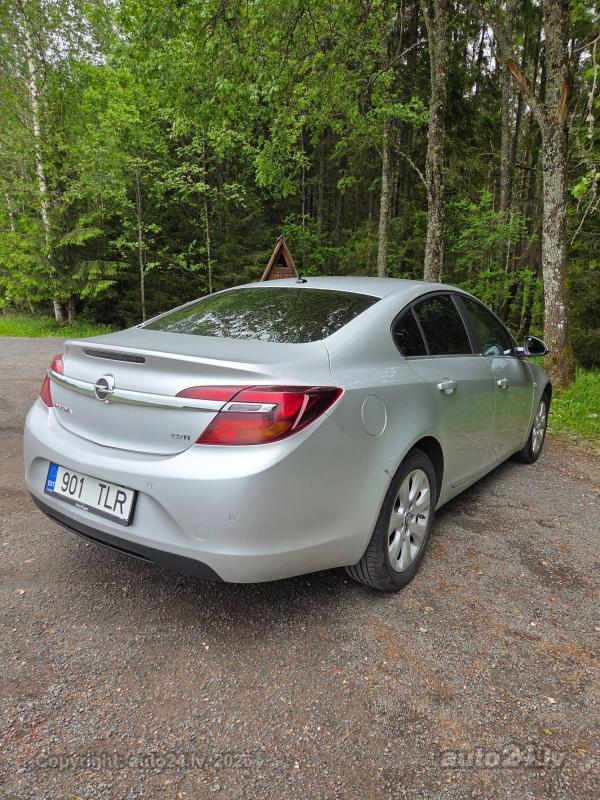 Grey Opel Insignia 2015 in Tartu, with an engine capacity of 2.00 L and mileage of 268 thousand km for 7300 €, photo 3 on AUTOMOTO.COM.LV