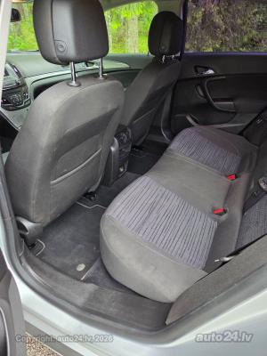 Pelēks Opel Insignia 2015 Tartu, ar dzinēja tilpumu 2.00 L un nobraukumu 268 tūkst. km par 7300 €, foto 9 vietnē AUTOMOTO.COM.LV