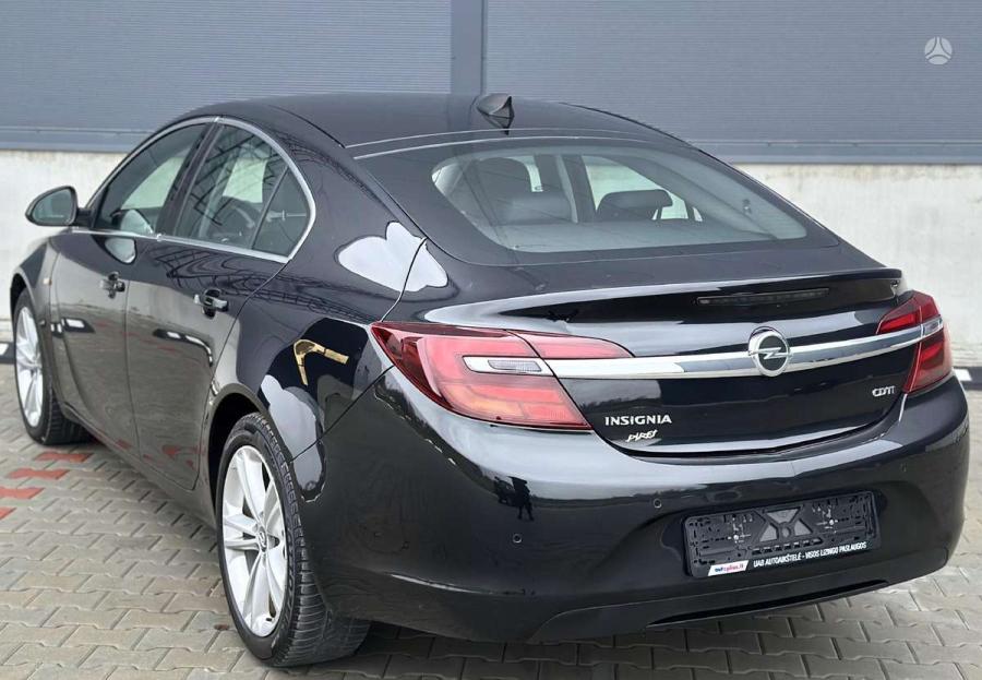 Pelēks Opel Insignia 2016 Šauļi, ar dzinēja tilpumu 1.60 L un nobraukumu 230 tūkst. km par 5850 €, foto 11 vietnē AUTOMOTO.COM.LV