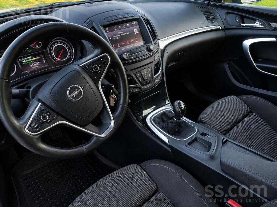 Pelēks Opel Insignia 2016 Rīga, ar dzinēja tilpumu 1.60 L un nobraukumu 170 tūkst. km par 4950 €, foto 5 vietnē AUTOMOTO.COM.LV
