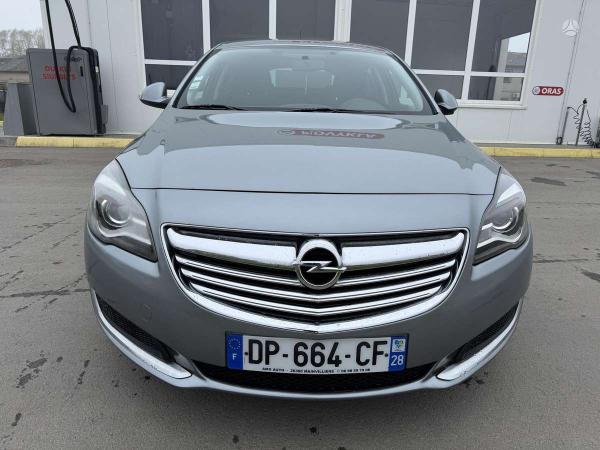Grey Opel Insignia 2016 in Kretinga, with an engine capacity of 1.96 L and mileage of 296 thousand km for 4395 €, photo 4 on AUTOMOTO.COM.LV
