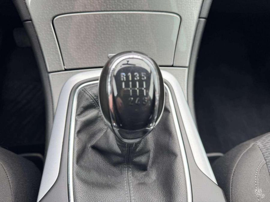 Pelēks Opel Insignia 2016 Kretinga, ar dzinēja tilpumu 1.96 L un nobraukumu 296 tūkst. km par 4395 €, foto 16 vietnē AUTOMOTO.COM.LV