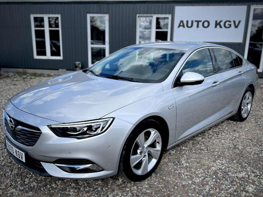 Grey Opel Insignia 2018 in Kaunas, with an engine capacity of 2.00 L and mileage of 70 thousand km for 10800 €, photo 2 on AUTOMOTO.COM.LV