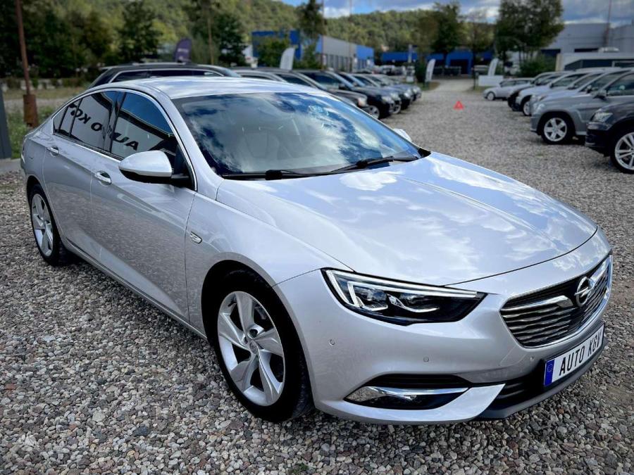 Pelēks Opel Insignia 2018 Kauņa, ar dzinēja tilpumu 2.00 L un nobraukumu 70 tūkst. km par 10800 €, foto 5 vietnē AUTOMOTO.COM.LV