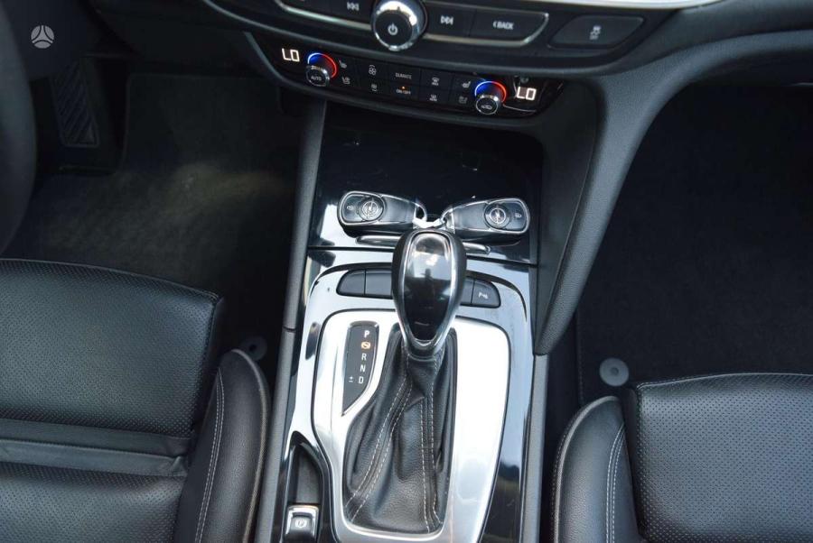 Pelēks Opel Insignia 2018 Viļņa, ar dzinēja tilpumu 1.96 L un nobraukumu 189 tūkst. km par 10900 €, foto 17 vietnē AUTOMOTO.COM.LV
