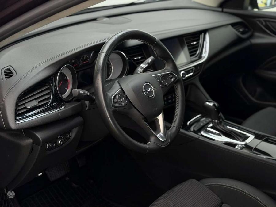 Pelēks Opel Insignia 2018 Viļņa, ar dzinēja tilpumu 1.49 L un nobraukumu 120 tūkst. km par 10850 €, foto 10 vietnē AUTOMOTO.COM.LV
