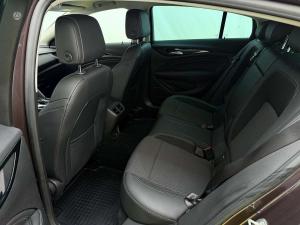 Pelēks Opel Insignia 2018 Viļņa, ar dzinēja tilpumu 1.49 L un nobraukumu 120 tūkst. km par 10850 €, foto 12 vietnē AUTOMOTO.COM.LV
