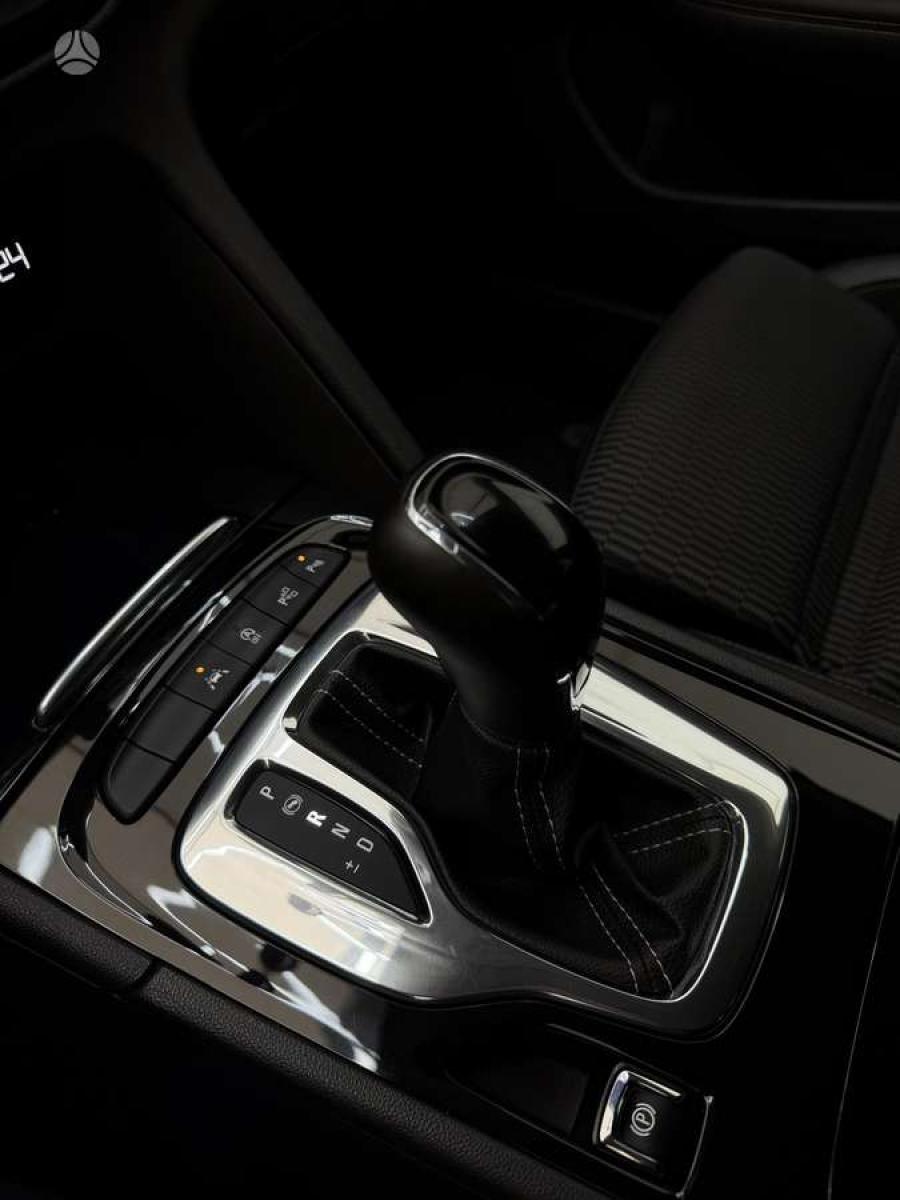 Pelēks Opel Insignia 2018 Viļņa, ar dzinēja tilpumu 1.49 L un nobraukumu 120 tūkst. km par 10850 €, foto 18 vietnē AUTOMOTO.COM.LV
